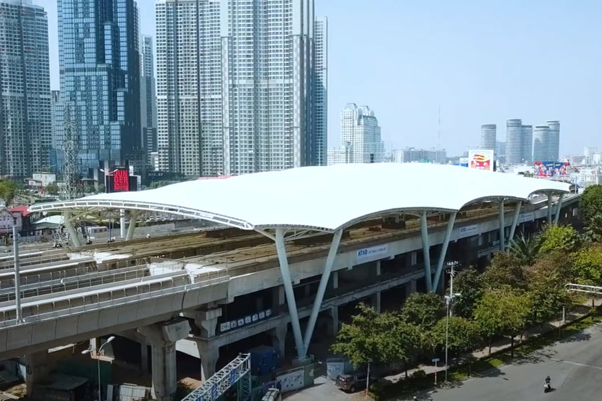 Quá trình thi công mái che Metro Tân Cảng 2024 - Flexiiform