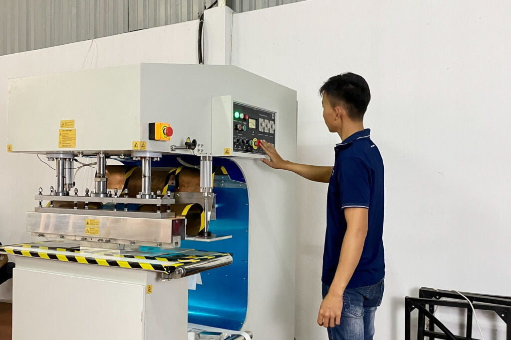 Services - Flexiiform